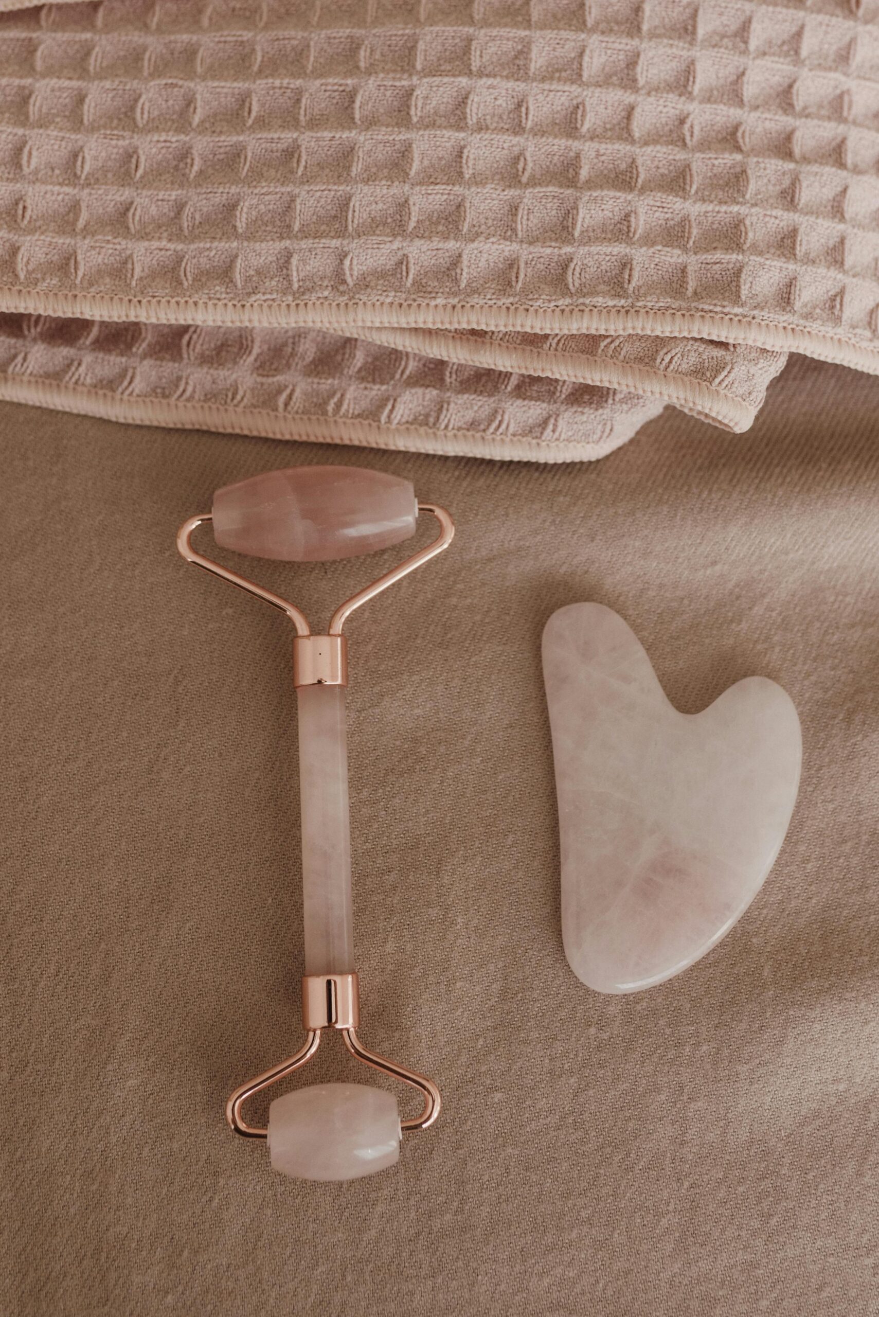 Swollen Face in the Morning? Effective ways to deal with it! - BEAUTYSPADE